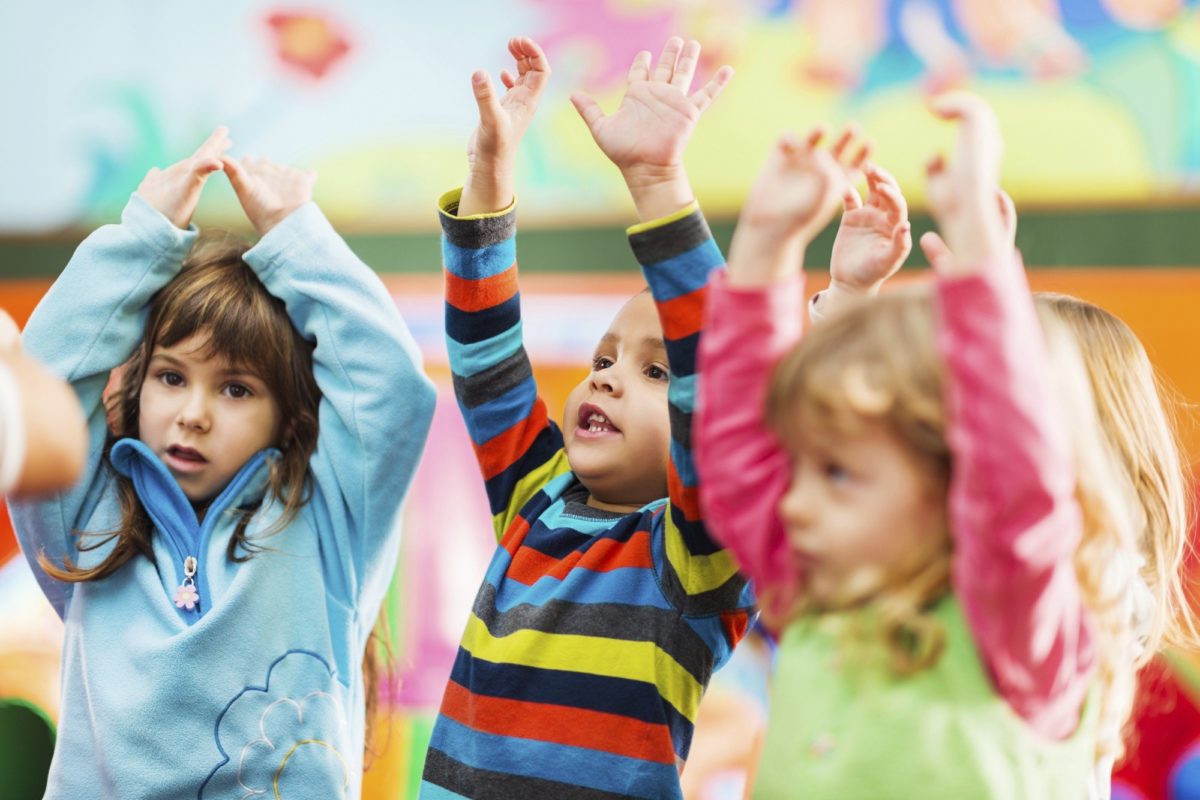 5 ωραία παιδικά τραγούδια με ευχάριστα video clip | Infokids.com.cy