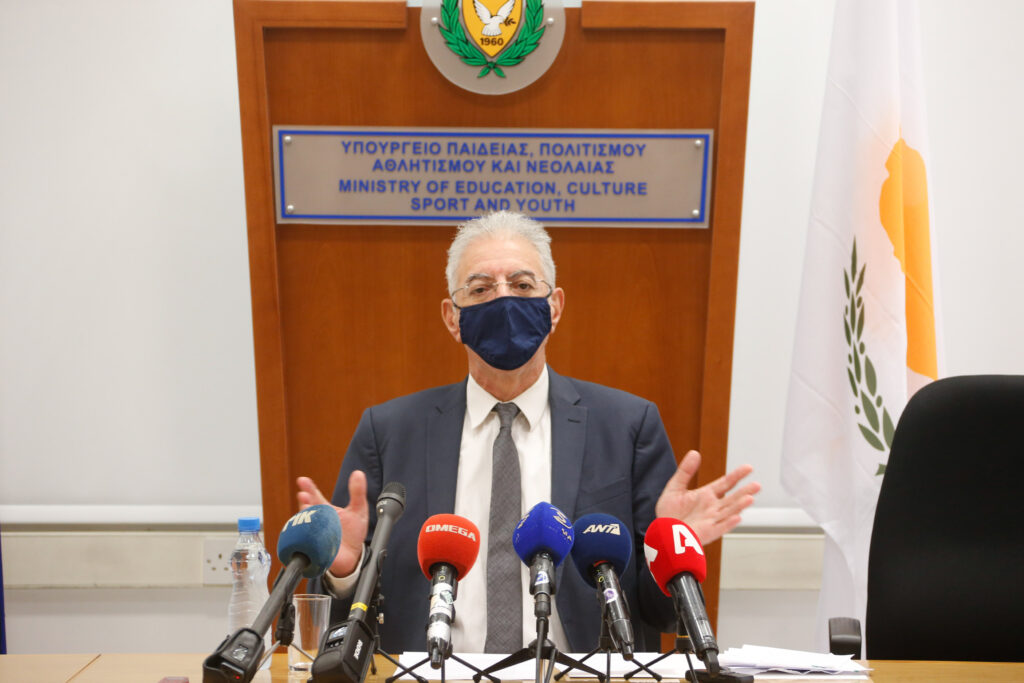 Ο Υπουργός Παιδείας για την τηλεκπαίδευση και το σύστημα στην Κύπρο