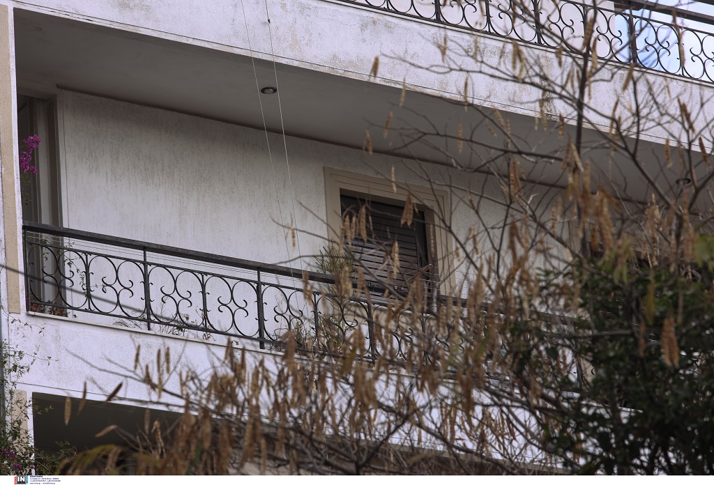 Αδέλφια αυτοκτόνησαν με τον καημό της μητέρας τους | Infokids.cy