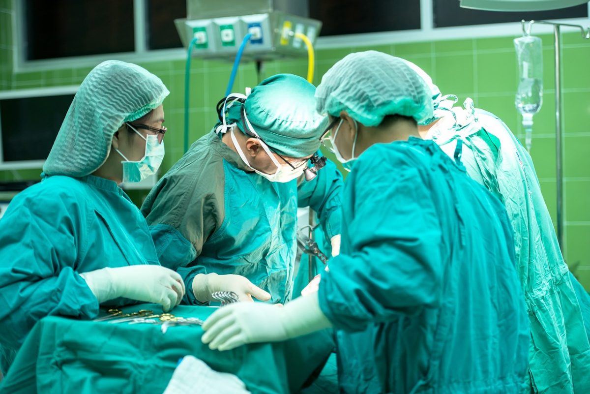 Η πρώτη πολυσπλαχνική μεταμόσχευση έσωσε μωρό